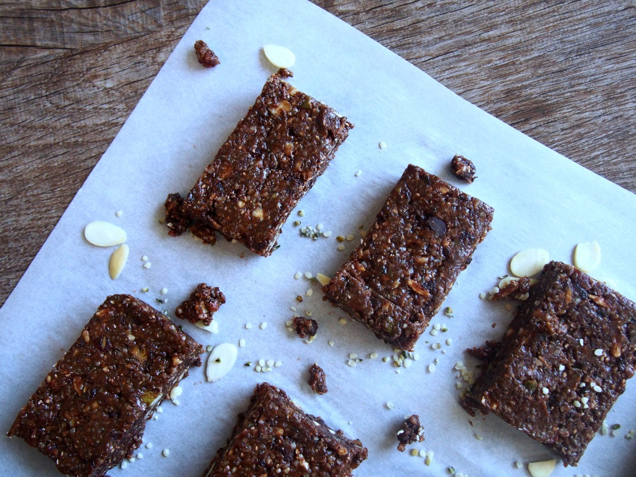 Superfood Hemp Protein Bars - Go Live Explore