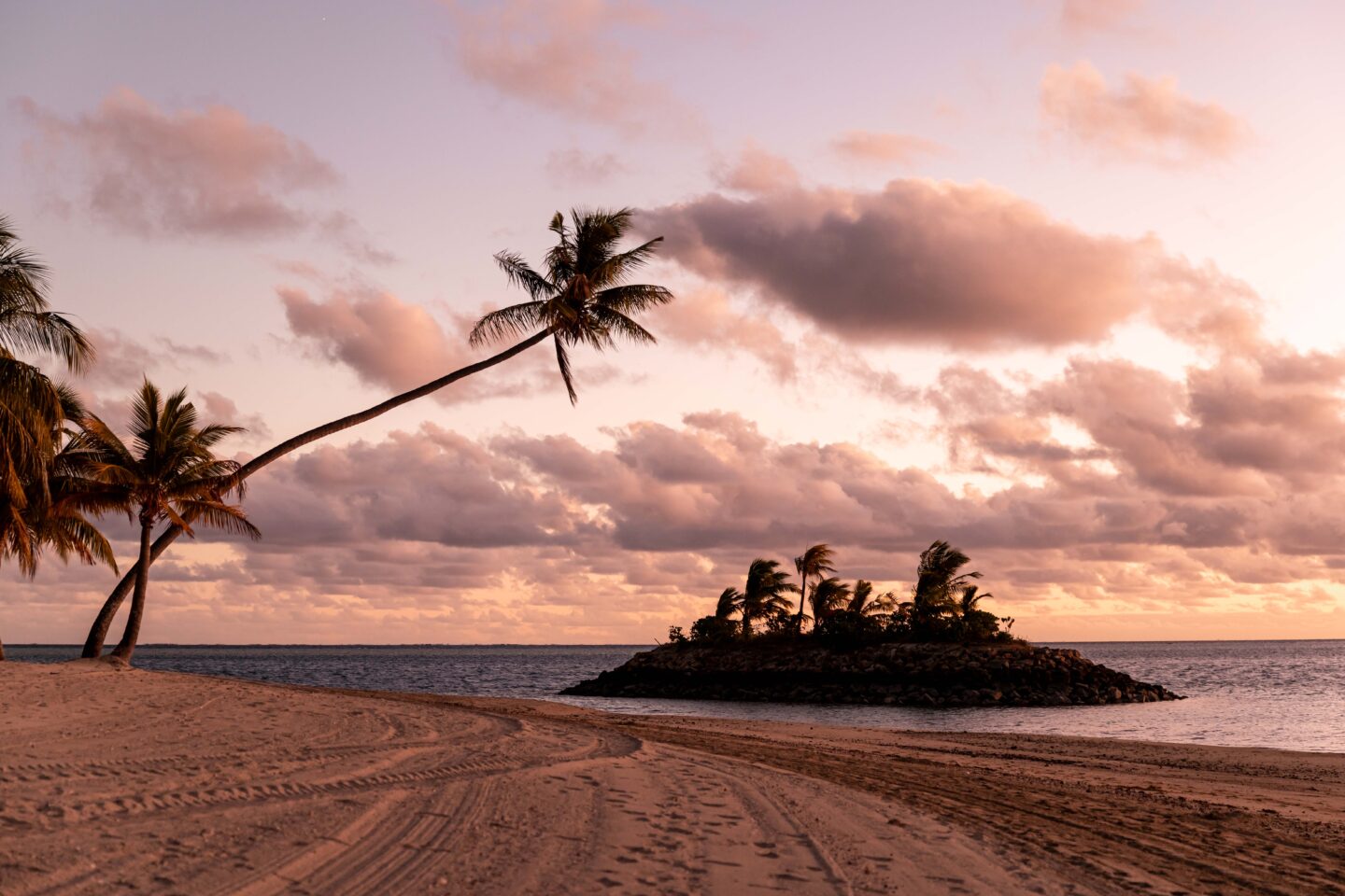 Fiji Travel Guide | 14 Days In Fiji Itinerary - Go Live Explore