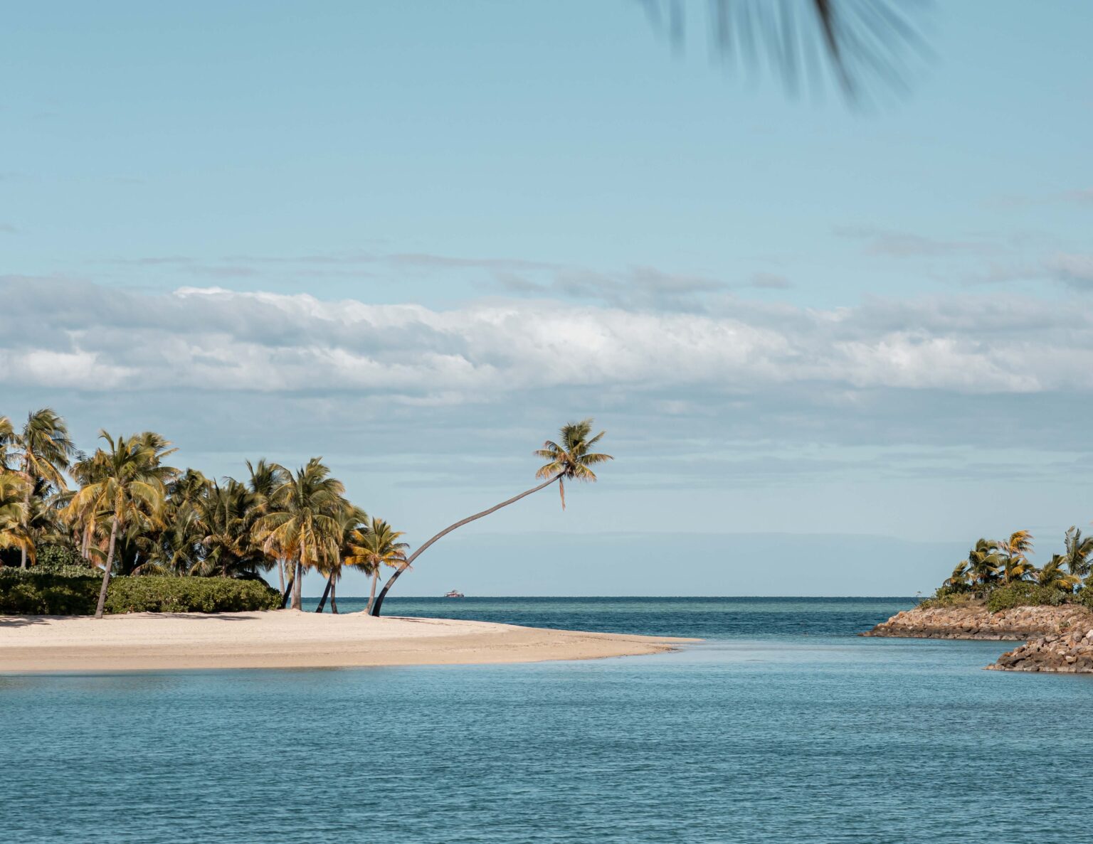 Fiji Travel Guide | 14 Days In Fiji Itinerary - Go Live Explore